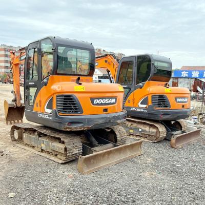 China Coreia Original Máquina de Movimentação de Terra Excavadora de 6 toneladas Mini Excavadora para o Mercado de Xangai à venda