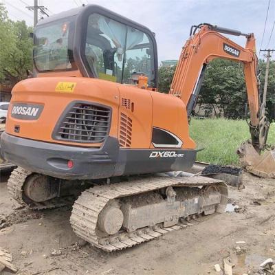 China 2018 Usado Doosan DX60 Excavator Mini 6 Ton Crawler em boas condições para o seu negócio à venda