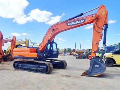 China Excavadora de segunda mão Doosan DX300 30 toneladas em boas condições de trabalho para movimentação de terra à venda