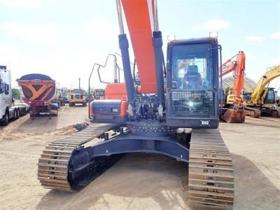 China Excavadora de segunda mão Doosan DX300 30 toneladas em boas condições de trabalho para movimentação de terra à venda