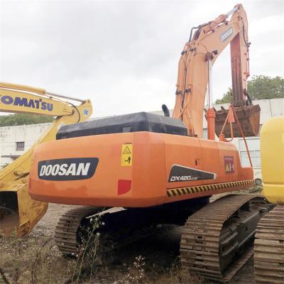 China 2018 Gebruikte graafmachine DX420 42 Ton Crawler Chain Aardverhuizingsmachines in Shanghai Te koop