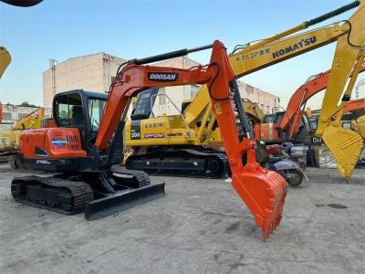 China Korean Original Doosan DX60 Excavator in Durable and with Original Hydraulic Cylinder for sale