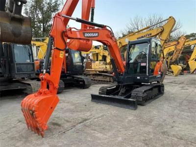 China Korean Original Doosan DX60 Excavator in Durable and with Original Hydraulic Cylinder for sale