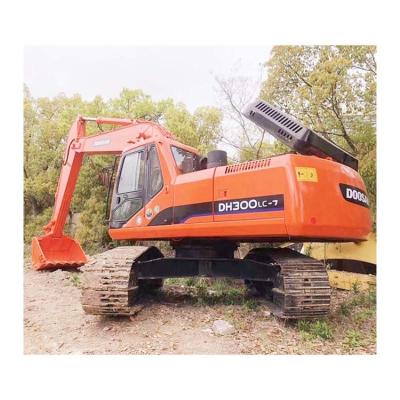 中国 韓国 原装 状態良好 ドーサン DH300 掘削機 30 トン 2018年使用 147 KW 販売のため
