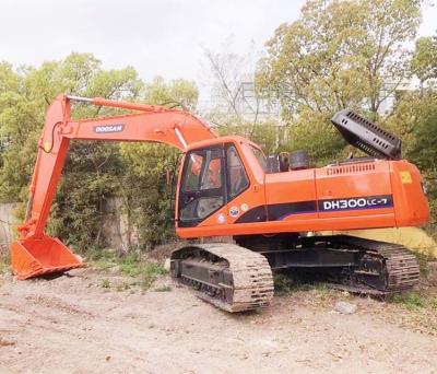 中国 ドーサン DH300LC-7 掘削機 30 トン 状態良好で,様々な用途に適しています 販売のため