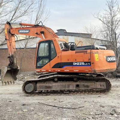 Cina Escavatore Doosan DH225 in buone condizioni con disegno originale e 5000 ore di lavoro in vendita