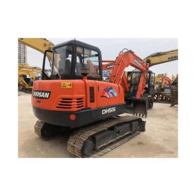 中国 オリジナル液圧シリンダー付きのDoosan DH55ミニクローラー掘削機 良好な状態 販売のため