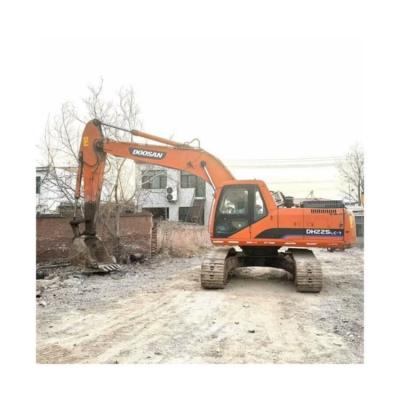Cina Escavatore a trascinatore originale DOOSAN DH225 con capacità di 1m3 e potenza di 108KW in vendita