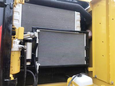 Cina Buone condizioni 20 tonnellate usato Caterpillar 320D2 escavatore in Giappone con basso orario di lavoro in vendita