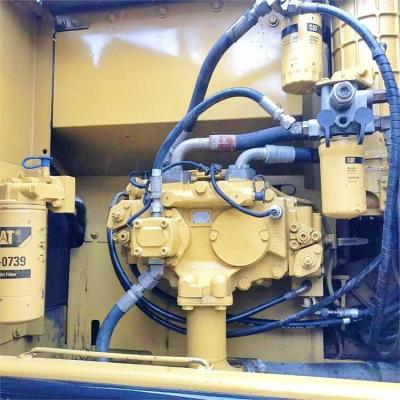 中国 上海で最も有利なCAT 323D掘削機で2846時間の作業と2018年 販売のため