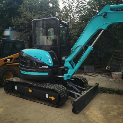 China Excavadora mini Kobelco SK55 usada de 5 toneladas em Xangai Peso operacional 5290KG à venda