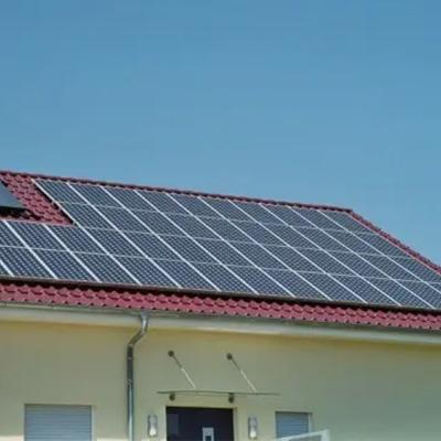 Китай Панели солнечных батарей Rixin PERC Mono Bifacial удваивают стеклянный водоустойчивый солнечный модуль для домашней крыши продается