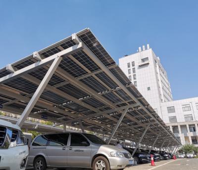 Cina Il modulo solare cristallino trasparente Bifacial 200watt 210w di PV ha personalizzato i pannelli solari in vendita