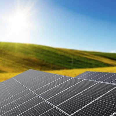 中国 等級の太陽エネルギーエネルギー モノクリスタルPVモジュール144の細胞の太陽屋根のパネル 販売のため