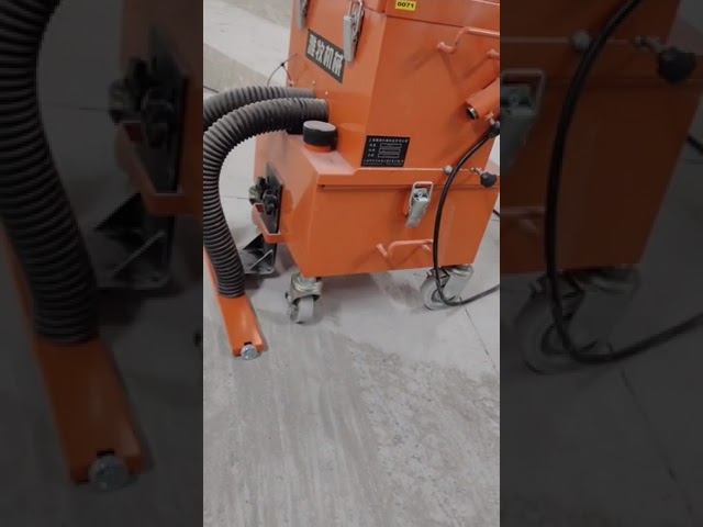industrial vacuum cleaner