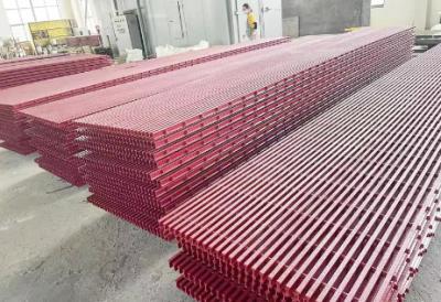 China Solar Power FRP Grating Panels Roof Top Walkways Plastic Floor Grating Sheet Panel for sale