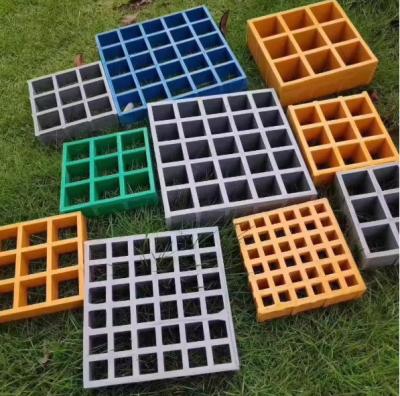 China Solar Power FRP Grating Panels Roof Top Walkways Plastic Floor Grating Sheet Panel for sale