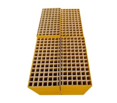 China Flame Retarddant Fiberglass Frp Walkway Grating pultrusion Aging Resistance Customized Size for sale