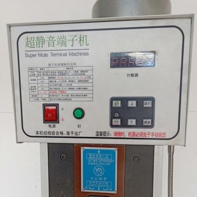 Cina Ultra silenziosa macchina per il crimping terminale da 2,0 tonnellate realizzata in fili da 0,1-4,5 mm2 AWG11-AWG32 in vendita