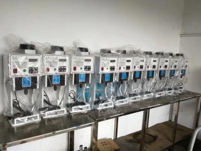 Cina 25mm Quadrato Isolato Crimp Spade Connettori terminali Wire Crimping Machine 4 tonnellate velocità mono grano muffa in vendita
