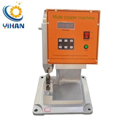 Cina Splicing e collegamento del filo YH-1.8T Mute Copper Belt Crimping Machine per giunto del filo in vendita
