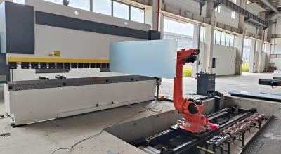 중국 KR 210 R2700 생산성을 높이기 위한 자동화된 로봇 작업장 판매용