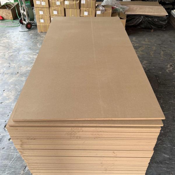 Quality Plain Raw MDF 2100x2800 Melamine Laminated MDF Board 3mm 15mm 18mm for sale