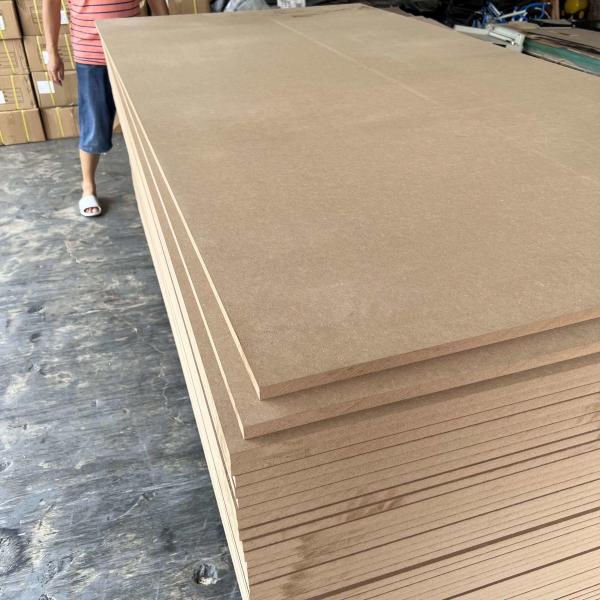 Quality Plain Raw MDF 2100x2800 Melamine Laminated MDF Board 3mm 15mm 18mm for sale