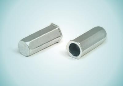 Cina Flanged Full Hex Open End Hex Body Rivet Nuts Blind M5 M6 M8 X 1.25 10mm M3 M12 in vendita