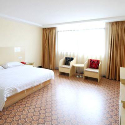 China Anti Yellowing Waterproof Bathroom Floor Paint OEM Self Float Epoxy Floor Layer for sale