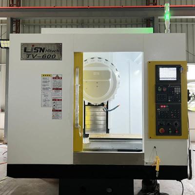 Cina Velocità Lizhun CNC Vertical Machining Center BT40 Spindle Taper Precision Cutting Feed Rate in vendita