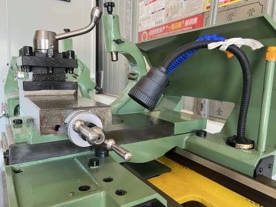 China 500mm Manual Durable Vertical Cnc Lathe Machine With 52mm MT6 Spindle Hole for sale