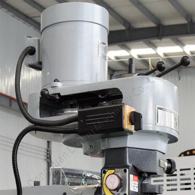 China Vmc-M5 High Rigidity Vertical Turret Milling Machine Net Meight 1500kg for sale