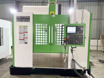 China DM850 Multifunctional CNC Machining Center Vertical Durable for sale