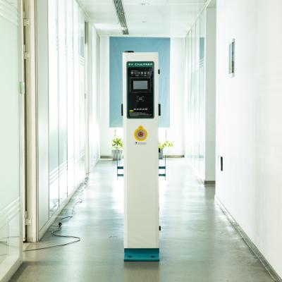 China Cavalletto del caricatore dell'automobile EV di IP55 7KW con la piattaforma di APP OCPP for sale