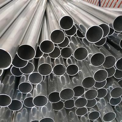 China Tubo de acero inoxidable cuadrado 304 316 tubo 430 de acero inoxidable con excelente maquinabilidad y soldabilidad for sale