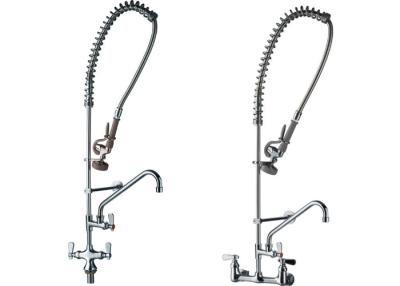 Cina Piattaforma aggiunta della lavastoviglie commerciale della cucina/Rinse Kitchen Faucet pre- fissato al muro in vendita