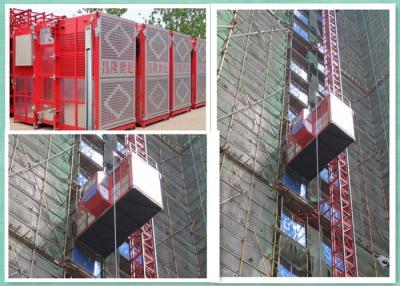 China High Efficiency Building Site Hoist , Construction Elevator 2000kg Capacity for sale
