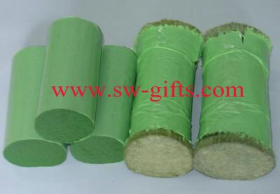 China Pine tree needle pine branches pine need garland red berry garland pine needle for sale