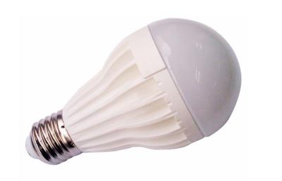 China Super Bright 600Lm E27 LED Bulbs No UV 7W Dimmable LED Lamp for sale