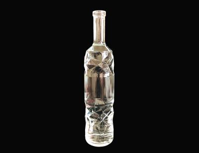 China Newly Designed 700ml Liquor Bottle for sale