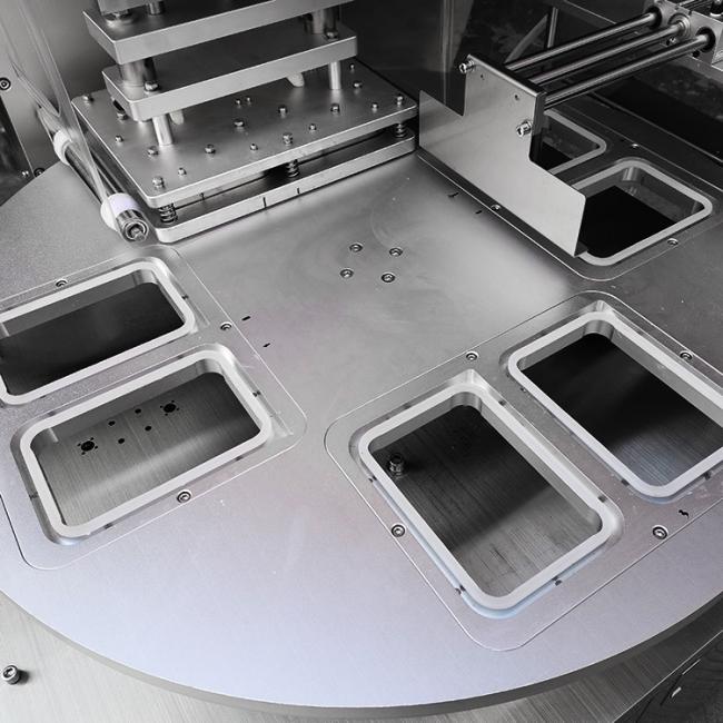 LD672-C Machine close-up view