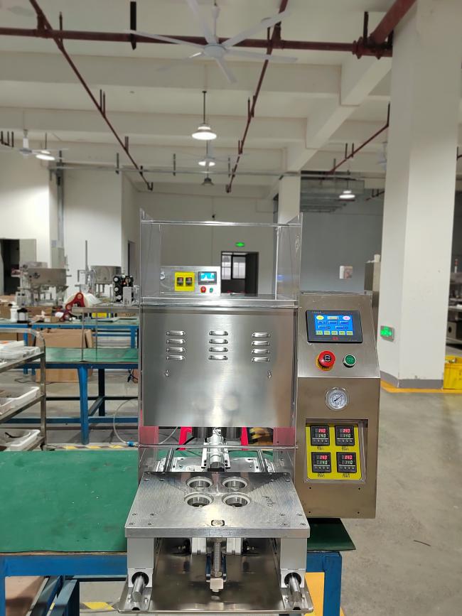 Close-up of sealing mechanism