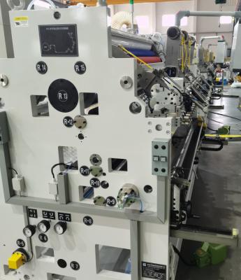 China Máquina de reviravoltar de cortador de tela sensível ao toque colorida com diâmetro máximo de 500 mm à venda