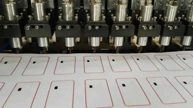 RFID Card Antenna Embedding Machine YAE-210 in operation