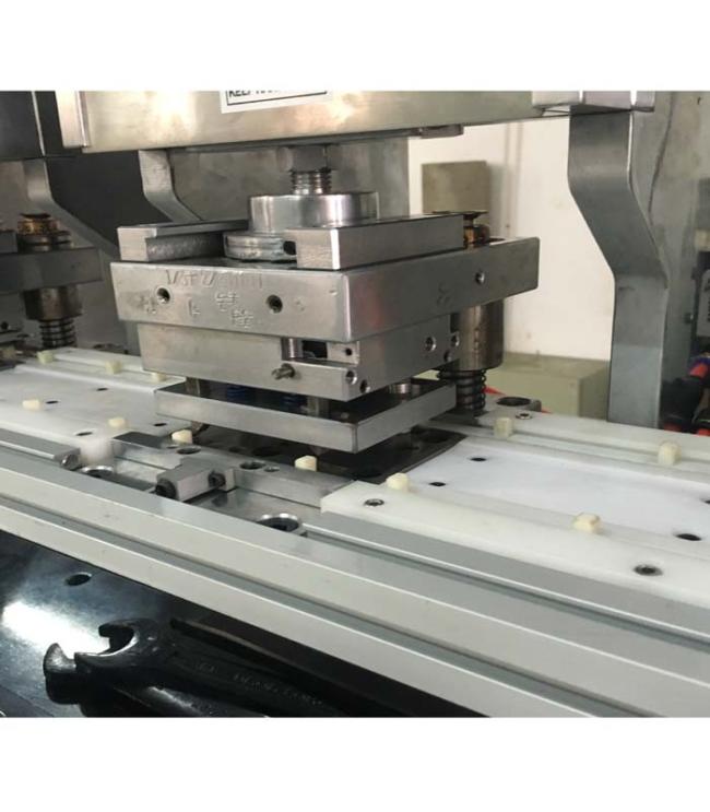 Close-up view of YL-3TP punching mechanism