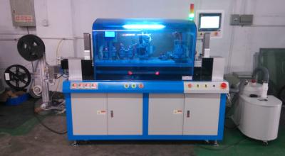 中国 PLCサーボ制御カードフライス盤およびエンベディングマシン 6.5KW ISO CR80 IEC 7810 販売のため