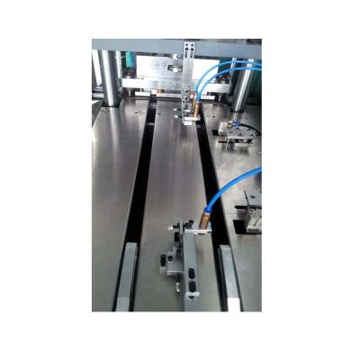 China Semi Automaitic Plastic Card Punching Machine YLP-2 For A4 Sheet 2x5 Layout for sale
