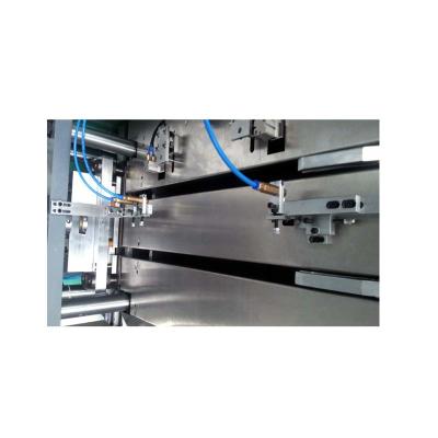 Cina Servo Motor Powered Card Punching Machine Speedy Plastic Card Puncher Per 3*8 Layout in vendita