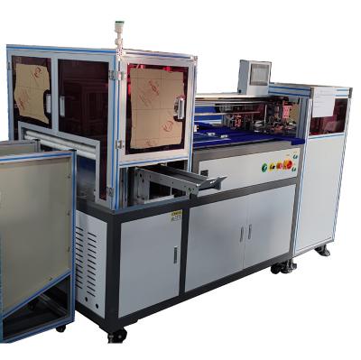 Cina PLC controllato Full Automatic abnorme di forma di carta Die Cutter per PVC ABS carta carta in vendita